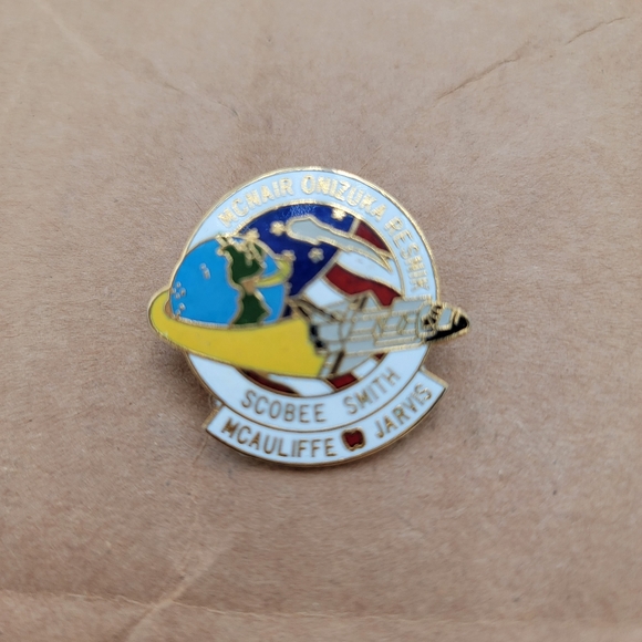 unbranded | Accessories | Nasa Space Shuttle Challenger Pin Mcnair ...